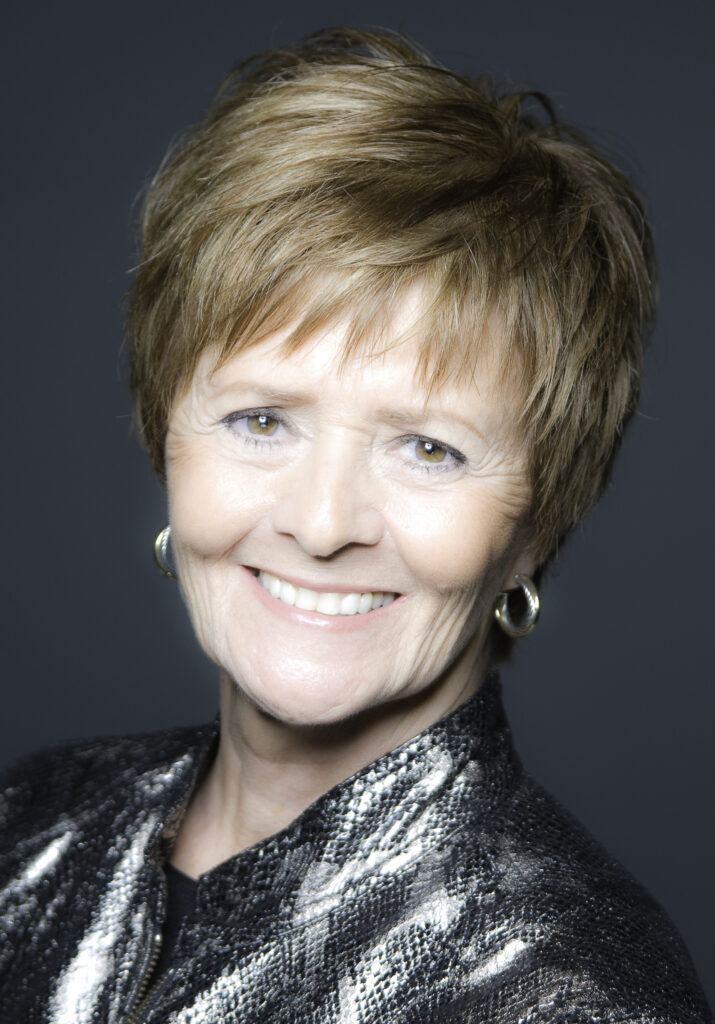 Judith Sanders: The Author of The Huntsman